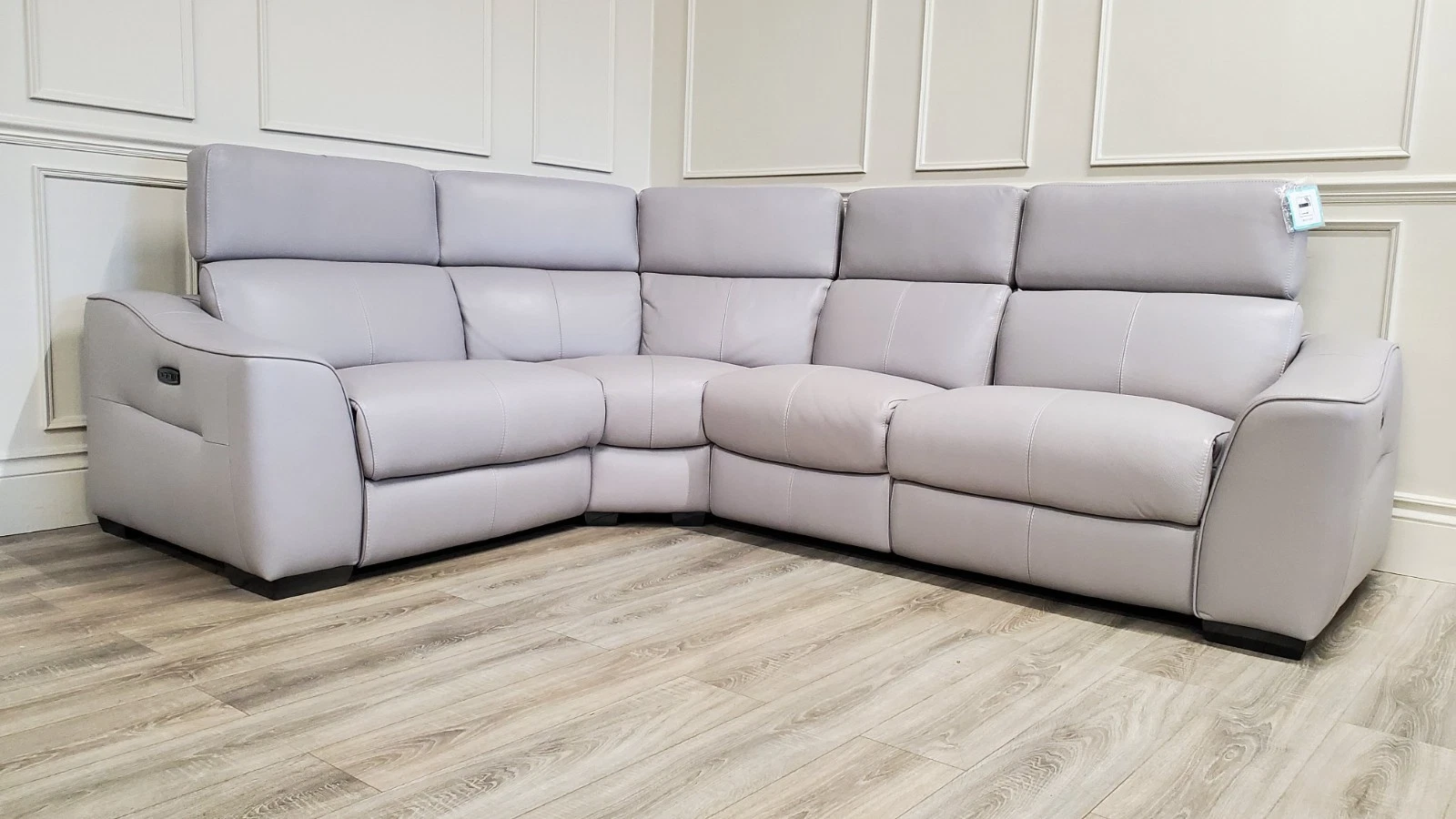 FURNITURE VILLAGE 'XAVIER' MODULAR CORNER SOFA WITH POWER RECLINERS ...